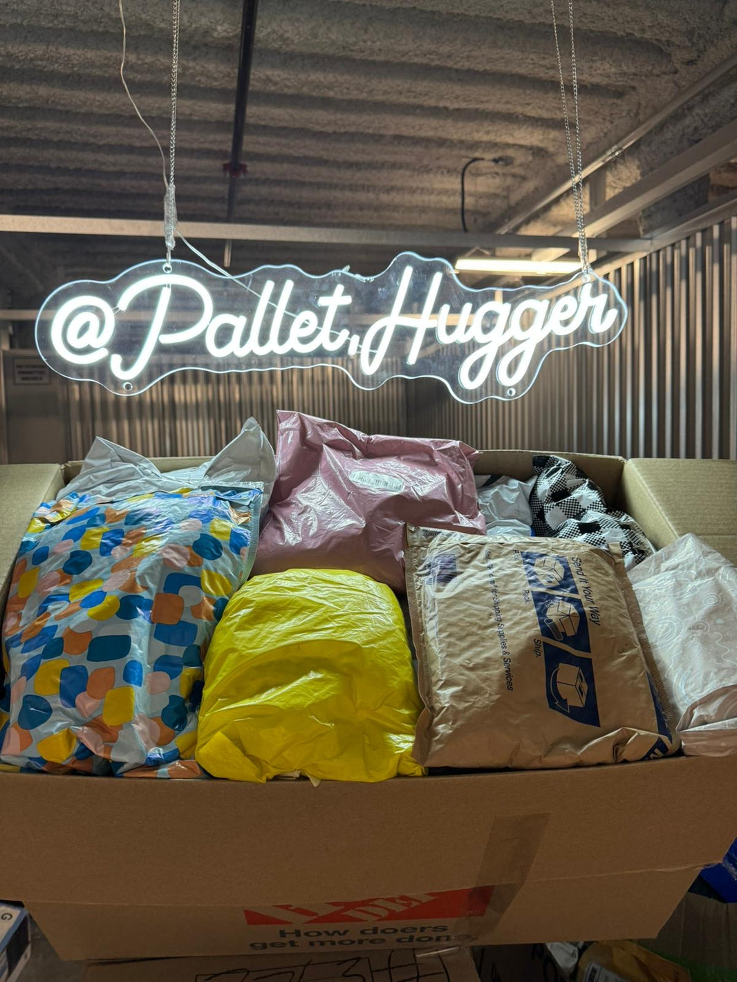 Unclaimed Mail Return Mystery Box Collection – Pallet Hugger